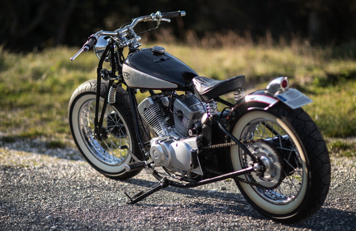 Comment préparer une YAMAHA 125 VIRAGO Bobber ? - REMMOTORCYCLE