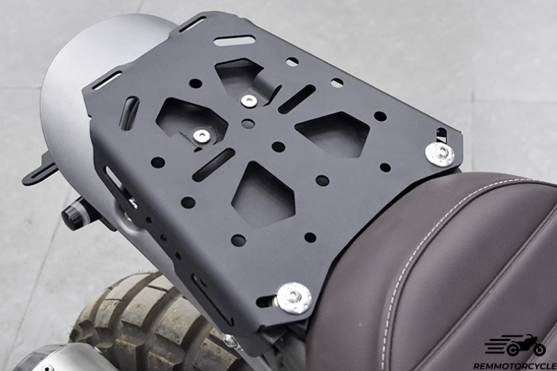 Rear luggage rack for Triumph Scrambler 400x / Speed 400 - REMMOTORCYCLE