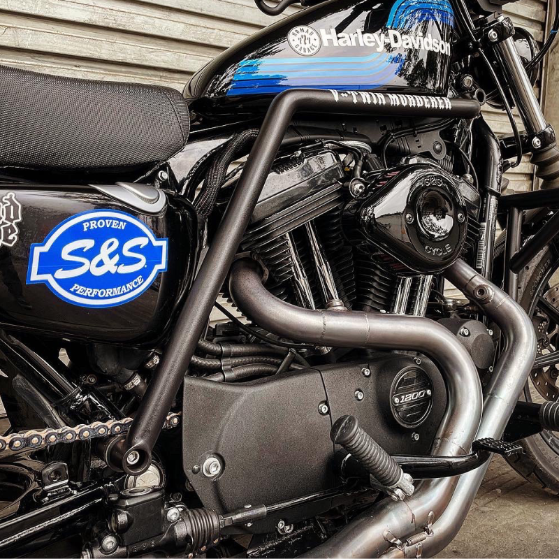 Barre de protection moteur - Harley Sportster - REMMOTORCYCLE